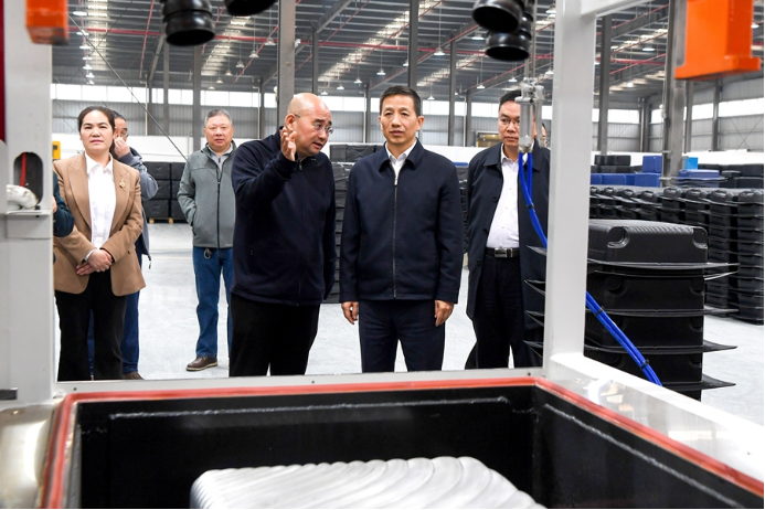 Xu Zhongjian emphasizes going all out to promote projects, develop ...