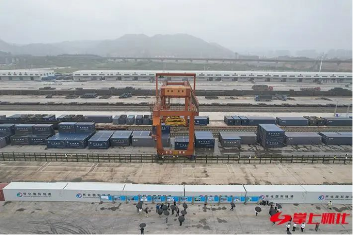 Huaihua ranks third in total volume and first in progress in terms of ...