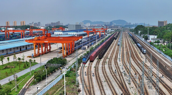 Changsha approved as China-Europe freight train assembly center - Huaihua